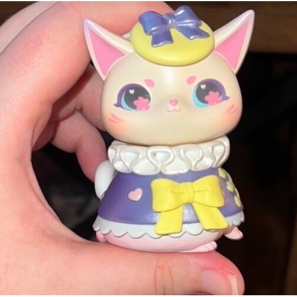 Cat | Mj Studios Mio Royal Court Cat Palace Queen Kitty Figure Kawaii ...